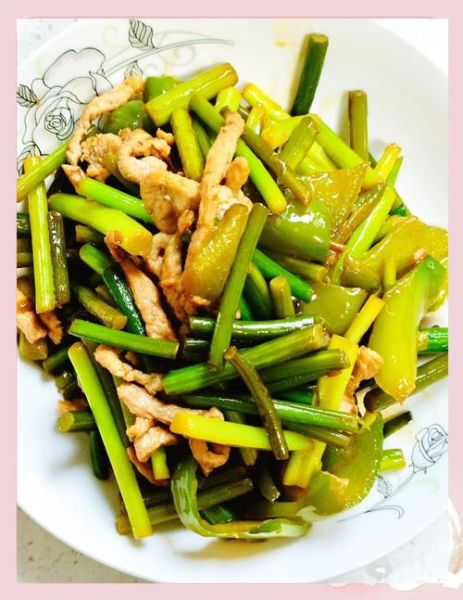 蒜薹怎么炒好吃_蒜薹的做法大全-第1张图片-山城妙识 蒜薹怎么炒好吃_蒜薹的做法大全-第1张图片-山城妙识