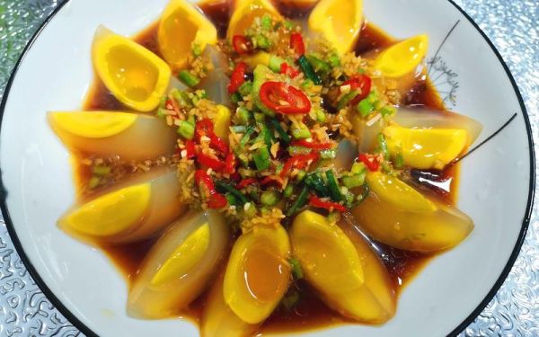 变蛋怎么吃才好吃_变蛋的家常做法大全-第1张图片-山城妙识 变蛋怎么吃才好吃_变蛋的家常做法大全-第1张图片-山城妙识