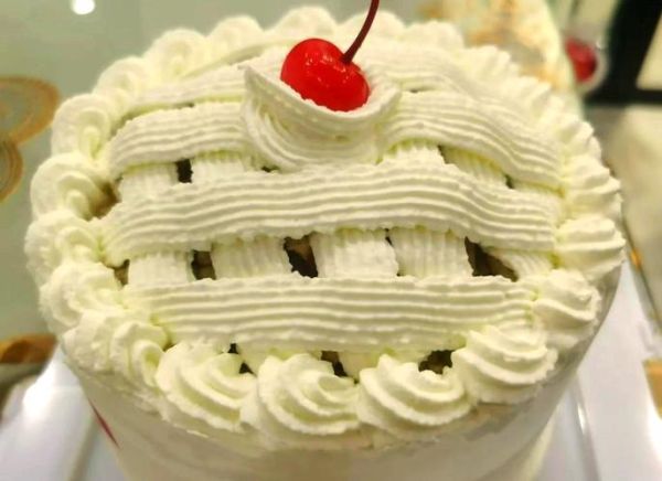 红宝石栗子蛋糕怎么做_红宝石栗子蛋糕热量高吗-第1张图片-山城妙识 红宝石栗子蛋糕怎么做_红宝石栗子蛋糕热量高吗-第1张图片-山城妙识