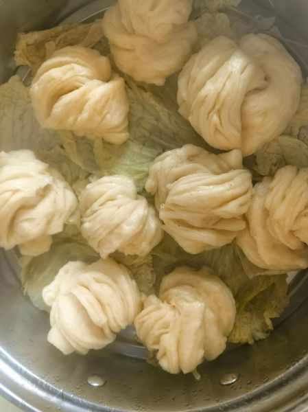 椒盐黑芝麻花卷怎么做_花卷为什么加椒盐-第3张图片-山城妙识 椒盐黑芝麻花卷怎么做_花卷为什么加椒盐-第3张图片-山城妙识