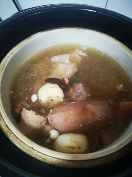 雪梨猪肺汤的做法_润肺止咳汤怎么做-第1张图片-山城妙识