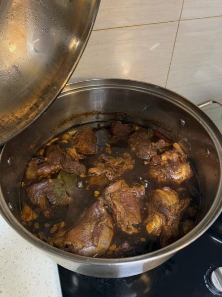 酱牛肉腱子怎么做_酱牛腱子肉要焯水吗-第2张图片-山城妙识 酱牛肉腱子怎么做_酱牛腱子肉要焯水吗-第2张图片-山城妙识