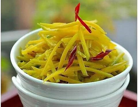 凉拌南瓜丝怎么做_南瓜丝凉拌要不要焯水-第3张图片-山城妙识 凉拌南瓜丝怎么做_南瓜丝凉拌要不要焯水-第3张图片-山城妙识