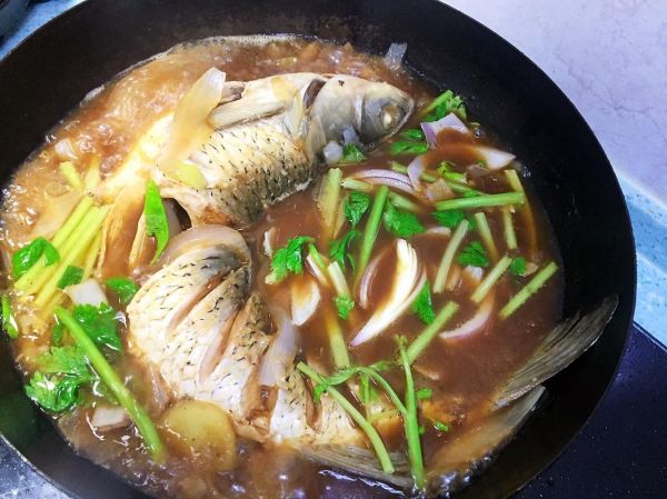 鱼汤怎么炖不腥_家常鱼汤做法-第1张图片-山城妙识 鱼汤怎么炖不腥_家常鱼汤做法-第1张图片-山城妙识