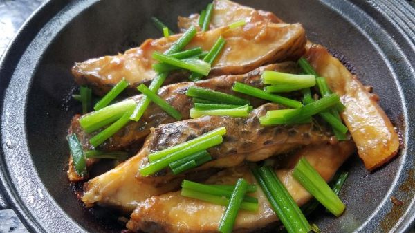 粤菜焖鱼怎么做_焖鱼用什么鱼最好-第3张图片-山城妙识 粤菜焖鱼怎么做_焖鱼用什么鱼最好-第3张图片-山城妙识