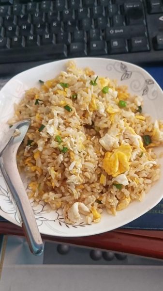 冷米饭怎么做好吃_冷米饭可以做什么饭-第3张图片-山城妙识 冷米饭怎么做好吃_冷米饭可以做什么饭-第3张图片-山城妙识