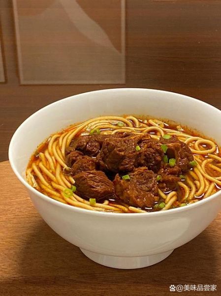红烧牛肉面怎么做好吃_红烧牛肉面用什么牛肉最好-第2张图片-山城妙识 红烧牛肉面怎么做好吃_红烧牛肉面用什么牛肉最好-第2张图片-山城妙识