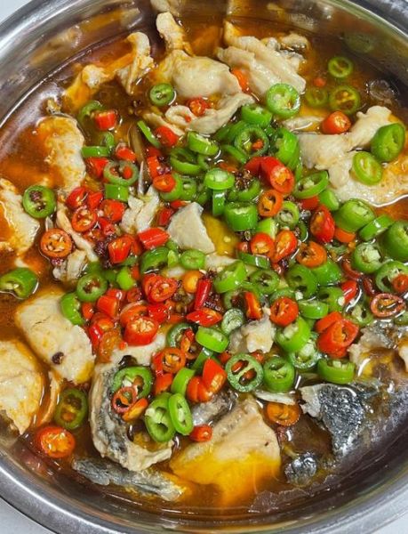 酸菜鱼怎么吃才正宗_酸菜鱼吃法步骤详解-第1张图片-山城妙识 酸菜鱼怎么吃才正宗_酸菜鱼吃法步骤详解-第1张图片-山城妙识