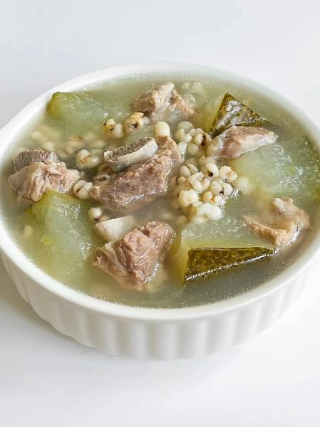 排骨烧冬瓜怎么做_排骨冬瓜汤去腥技巧-第1张图片-山城妙识 排骨烧冬瓜怎么做_排骨冬瓜汤去腥技巧-第1张图片-山城妙识