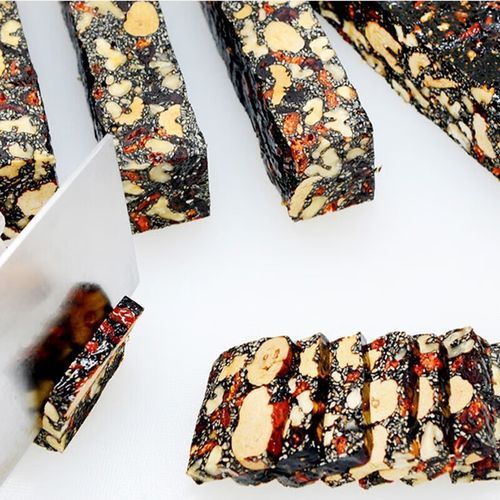 阿胶固元膏的功效与作用_阿胶固元膏适合什么人吃-第1张图片-山城妙识 阿胶固元膏的功效与作用_阿胶固元膏适合什么人吃-第1张图片-山城妙识