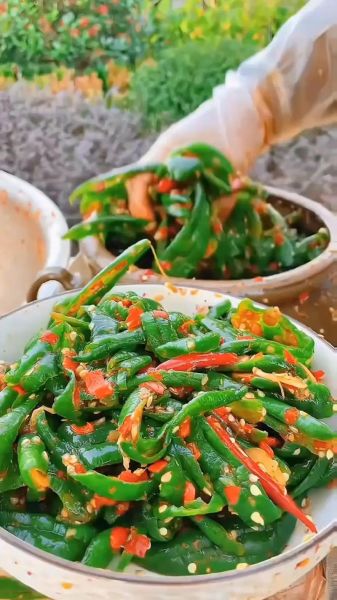 腌制辣椒怎么做好吃又脆_腌制辣椒脆爽秘诀-第2张图片-山城妙识 腌制辣椒怎么做好吃又脆_腌制辣椒脆爽秘诀-第2张图片-山城妙识