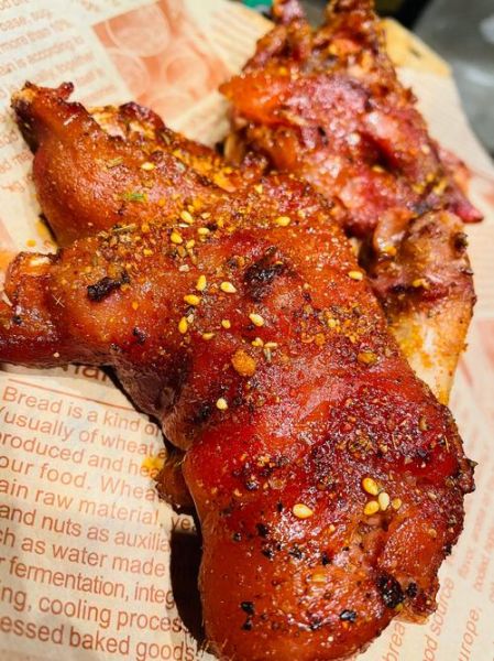 烤猪蹄怎么做_烤猪蹄配方-第1张图片-山城妙识 烤猪蹄怎么做_烤猪蹄配方-第1张图片-山城妙识