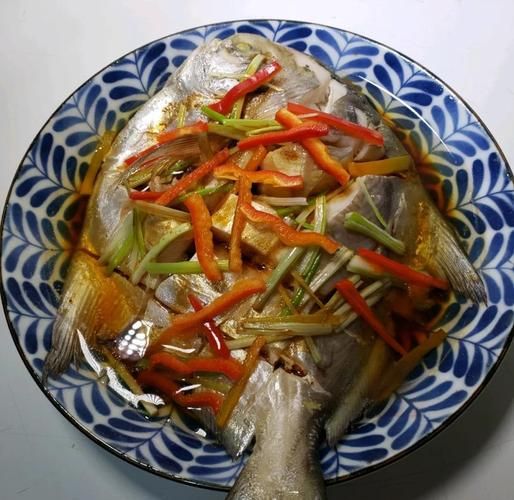鲳鱼怎么做好吃又简单_清蒸鲳鱼的家常做法-第2张图片-山城妙识 鲳鱼怎么做好吃又简单_清蒸鲳鱼的家常做法-第2张图片-山城妙识
