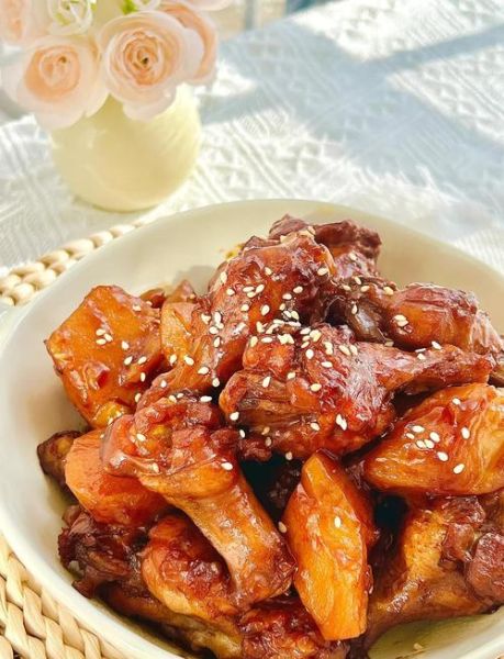 清炖鸡翅根怎么炖好吃_清炖鸡翅根的家常做法-第1张图片-山城妙识 清炖鸡翅根怎么炖好吃_清炖鸡翅根的家常做法-第1张图片-山城妙识