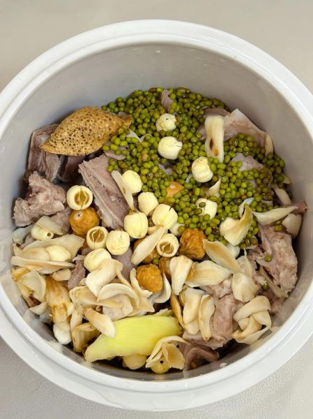 绿豆排骨汤怎么炖最好喝_绿豆排骨汤炖多久最入味-第1张图片-山城妙识 绿豆排骨汤怎么炖最好喝_绿豆排骨汤炖多久最入味-第1张图片-山城妙识