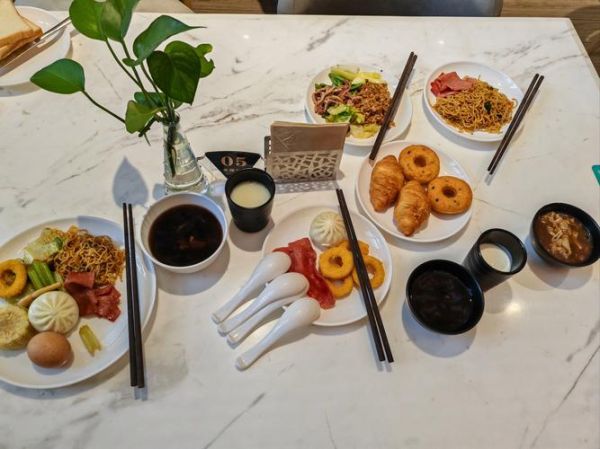 西餐自助早餐热菜有哪些_如何搭配更受欢迎-第1张图片-山城妙识 西餐自助早餐热菜有哪些_如何搭配更受欢迎-第1张图片-山城妙识