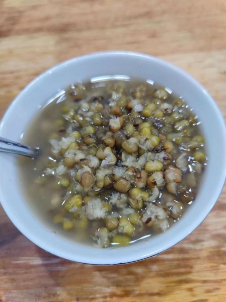 减肥喝绿豆汤会胖吗_绿豆汤热量高不高-第3张图片-山城妙识 减肥喝绿豆汤会胖吗_绿豆汤热量高不高-第3张图片-山城妙识