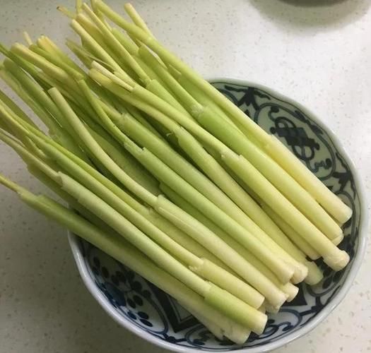 蒲笋蘑菇酱怎么做_蒲笋蘑菇酱保存多久-第2张图片-山城妙识 蒲笋蘑菇酱怎么做_蒲笋蘑菇酱保存多久-第2张图片-山城妙识