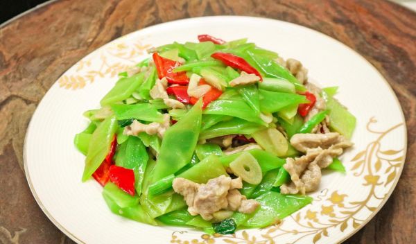 莴笋炒肉片怎么做_莴笋炒肉片的家常做法-第1张图片-山城妙识 莴笋炒肉片怎么做_莴笋炒肉片的家常做法-第1张图片-山城妙识