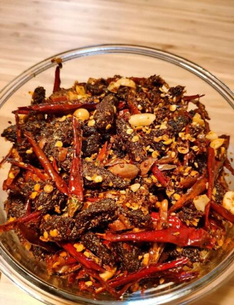 麻辣牛肉干怎么做_麻辣牛肉干需要哪些调料-第1张图片-山城妙识 麻辣牛肉干怎么做_麻辣牛肉干需要哪些调料-第1张图片-山城妙识