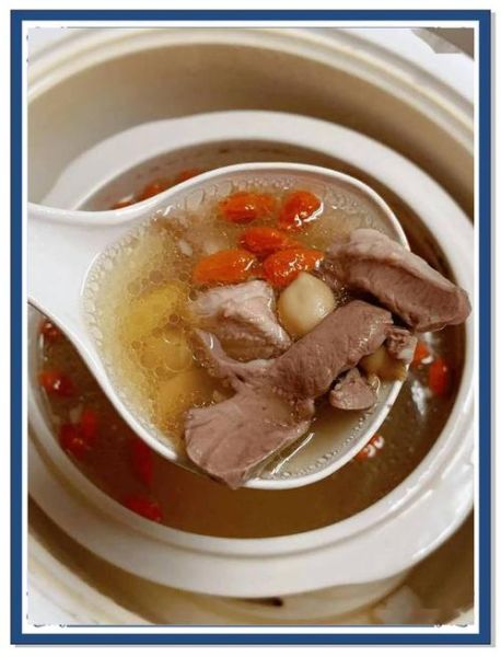 红枣猪心汤的做法_红枣猪心汤的功效与禁忌-第3张图片-山城妙识 红枣猪心汤的做法_红枣猪心汤的功效与禁忌-第3张图片-山城妙识