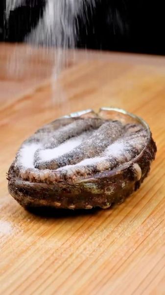 鲍鱼怎么处理最干净_鲍鱼怎么做才鲜嫩-第3张图片-山城妙识 鲍鱼怎么处理最干净_鲍鱼怎么做才鲜嫩-第3张图片-山城妙识