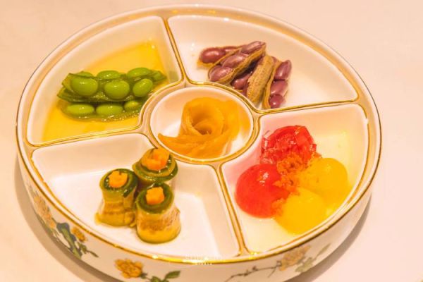 淮扬菜为什么叫国宴菜_淮扬菜经典代表菜有哪些-第1张图片-山城妙识 淮扬菜为什么叫国宴菜_淮扬菜经典代表菜有哪些-第1张图片-山城妙识