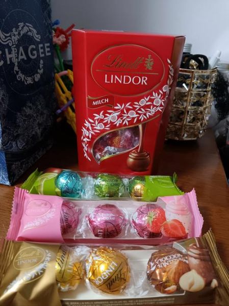 瑞士莲巧克力多少钱一盒_瑞士莲巧克力好吃吗-第1张图片-山城妙识