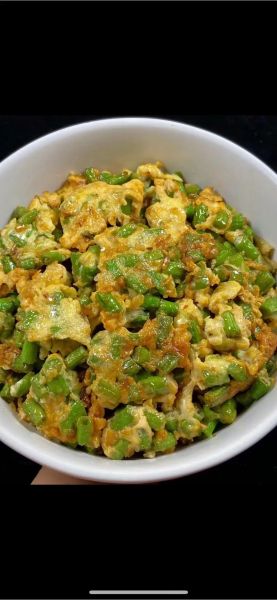 鸡蛋炒豆角怎么做_豆角炒蛋先炒哪个-第1张图片-山城妙识