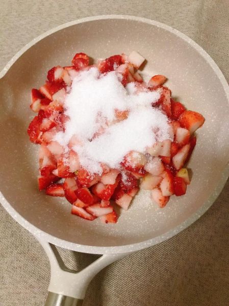 草莓酱po怎么做_草莓酱po保存多久-第2张图片-山城妙识 草莓酱po怎么做_草莓酱po保存多久-第2张图片-山城妙识