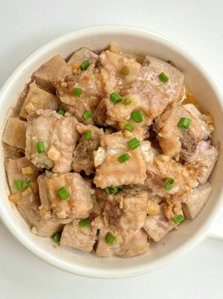 芋头排骨焖饭怎么做_电饭煲版详细步骤-第3张图片-山城妙识 芋头排骨焖饭怎么做_电饭煲版详细步骤-第3张图片-山城妙识