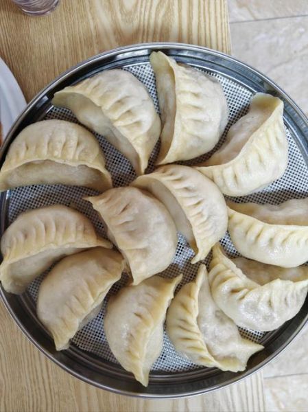 蒸饺怎么和面才软_蒸饺皮怎么做才好吃-第1张图片-山城妙识 蒸饺怎么和面才软_蒸饺皮怎么做才好吃-第1张图片-山城妙识