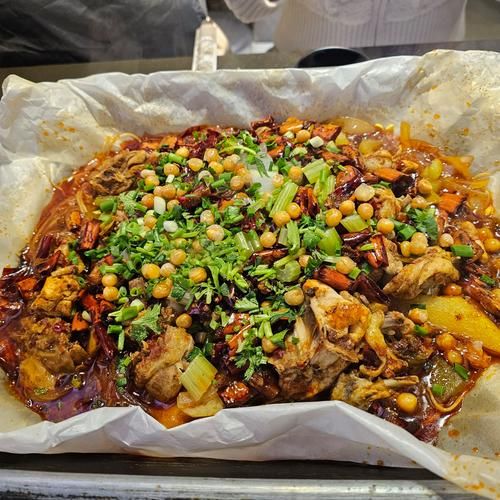 纸包鸡怎么做_纸包鸡用什么纸-第1张图片-山城妙识 纸包鸡怎么做_纸包鸡用什么纸-第1张图片-山城妙识