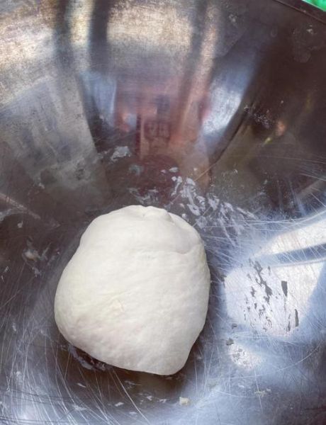 自制披萨怎么做_披萨面团怎么发酵-第1张图片-山城妙识 自制披萨怎么做_披萨面团怎么发酵-第1张图片-山城妙识