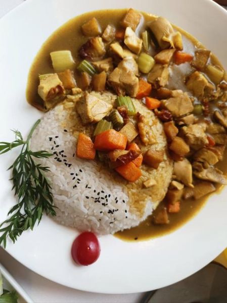 香港高师傅咖喱鸡怎么做_正宗港式咖喱鸡配方-第2张图片-山城妙识 香港高师傅咖喱鸡怎么做_正宗港式咖喱鸡配方-第2张图片-山城妙识