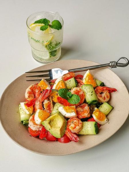 蔬菜沙拉里面有哪些菜怎么做_蔬菜沙拉的做法大全-第1张图片-山城妙识 蔬菜沙拉里面有哪些菜怎么做_蔬菜沙拉的做法大全-第1张图片-山城妙识