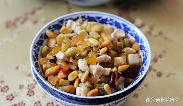 茄鲞红楼梦做法_茄鲞在红楼梦里是哪一回-第1张图片-山城妙识