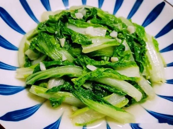 炒小白菜怎么炒才好吃_小白菜焯水几分钟才脆绿-第3张图片-山城妙识