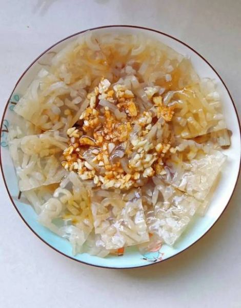 凉拌猪皮冻调味汁怎么做_猪皮冻酱汁配方比例-第1张图片-山城妙识 凉拌猪皮冻调味汁怎么做_猪皮冻酱汁配方比例-第1张图片-山城妙识