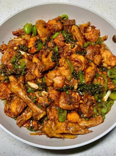 椒麻鸡热量高吗_减肥能吃吗-第1张图片-山城妙识 椒麻鸡热量高吗_减肥能吃吗-第1张图片-山城妙识