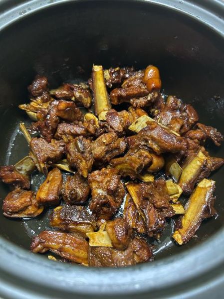 怎样炖羊排骨最好吃_羊排骨炖多久才软烂-第1张图片-山城妙识 怎样炖羊排骨最好吃_羊排骨炖多久才软烂-第1张图片-山城妙识