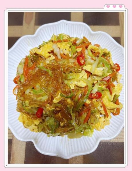 圆白菜炒粉丝怎么做好吃_圆白菜炒粉丝的家常做法-第1张图片-山城妙识 圆白菜炒粉丝怎么做好吃_圆白菜炒粉丝的家常做法-第1张图片-山城妙识