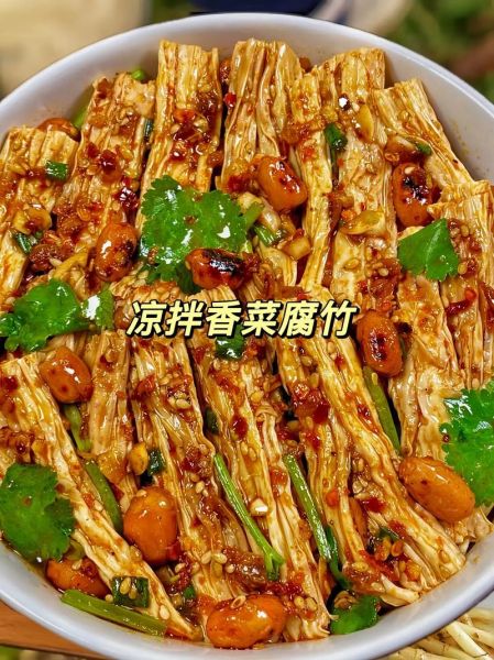 香菜拌豆腐怎么做_香菜拌豆腐热量高吗-第3张图片-山城妙识 香菜拌豆腐怎么做_香菜拌豆腐热量高吗-第3张图片-山城妙识