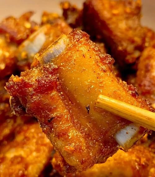 蒜香排骨怎么做才酥脆_蒜香排骨腌制多久入味-第1张图片-山城妙识