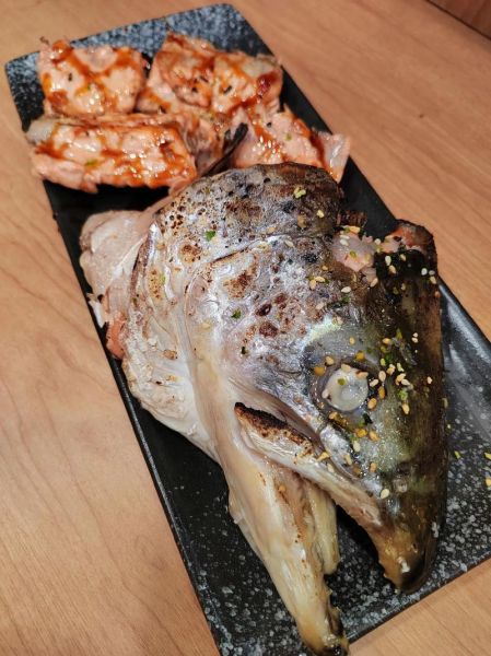 香煎三文鱼骨怎么做_香煎三文鱼骨需要腌制吗-第2张图片-山城妙识 香煎三文鱼骨怎么做_香煎三文鱼骨需要腌制吗-第2张图片-山城妙识