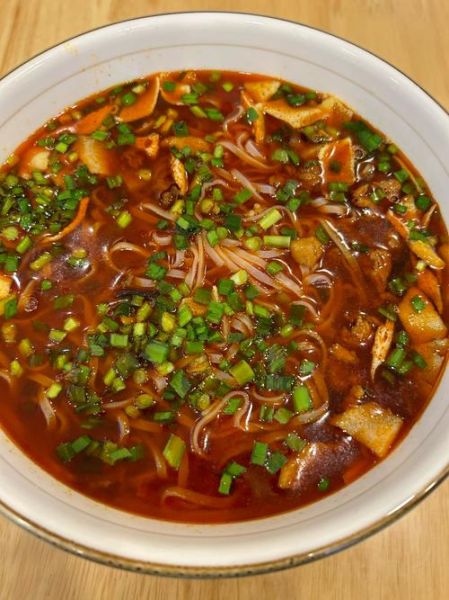 陕西臊子面怎么做_臊子面视频窍门-第1张图片-山城妙识 陕西臊子面怎么做_臊子面视频窍门-第1张图片-山城妙识