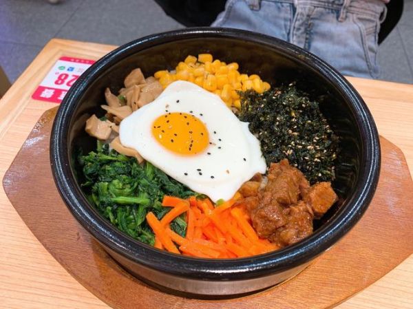 韩国拌饭食材有哪些_正宗韩式拌饭怎么做-第2张图片-山城妙识 韩国拌饭食材有哪些_正宗韩式拌饭怎么做-第2张图片-山城妙识