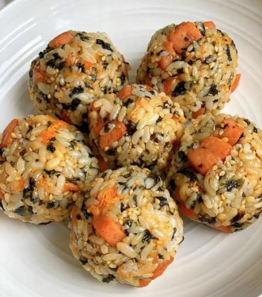 饭团怎么做好吃_饭团做法大全-第3张图片-山城妙识 饭团怎么做好吃_饭团做法大全-第3张图片-山城妙识