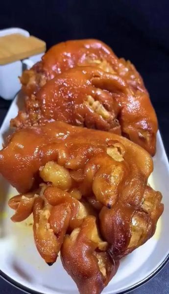 酱猪蹄怎么做_酱猪蹄的家常做法-第1张图片-山城妙识 酱猪蹄怎么做_酱猪蹄的家常做法-第1张图片-山城妙识