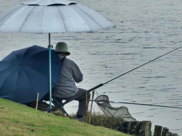 钓鱼图片高清_如何拍出专业级高清钓鱼照-第1张图片-山城妙识 钓鱼图片高清_如何拍出专业级高清钓鱼照-第1张图片-山城妙识